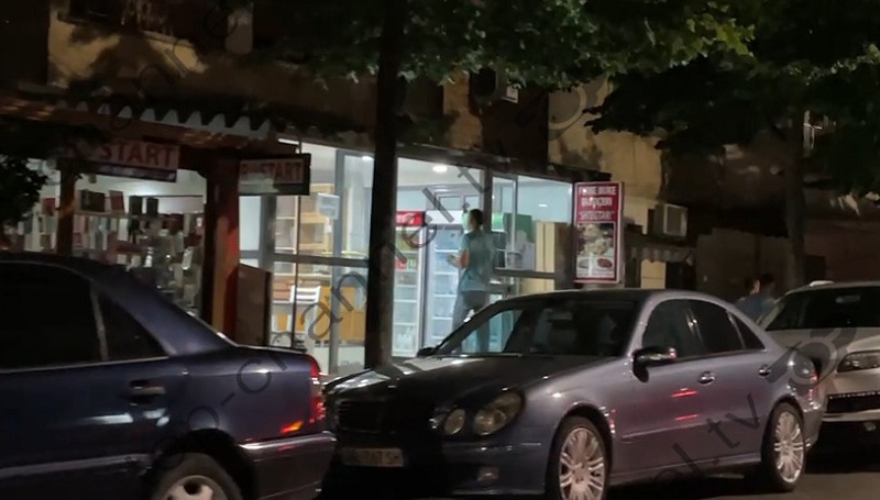 Shpallet në kërkim 10 vjeçari që grabiti furrën e bukës/ Arrestohen ... Shpallet në kërkim 10 vjeçari që grabiti furrën e bukës/ Arrestohen ...